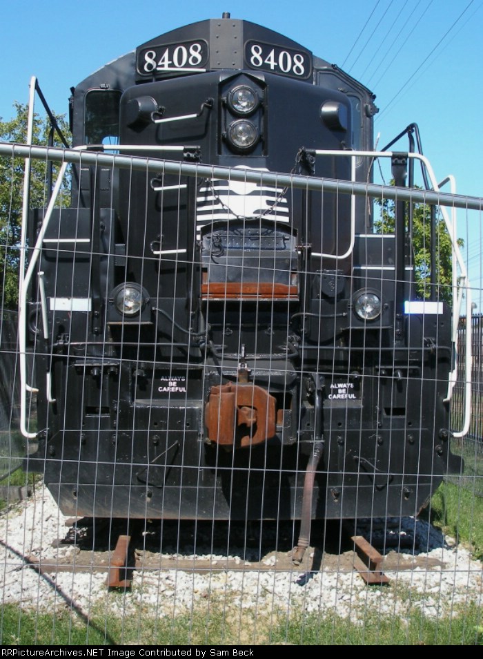 IC 8408
